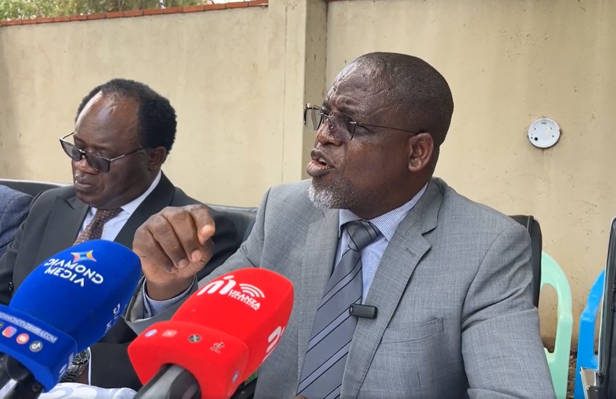 WHY THE FREAK OUT? - The Editor Zambia